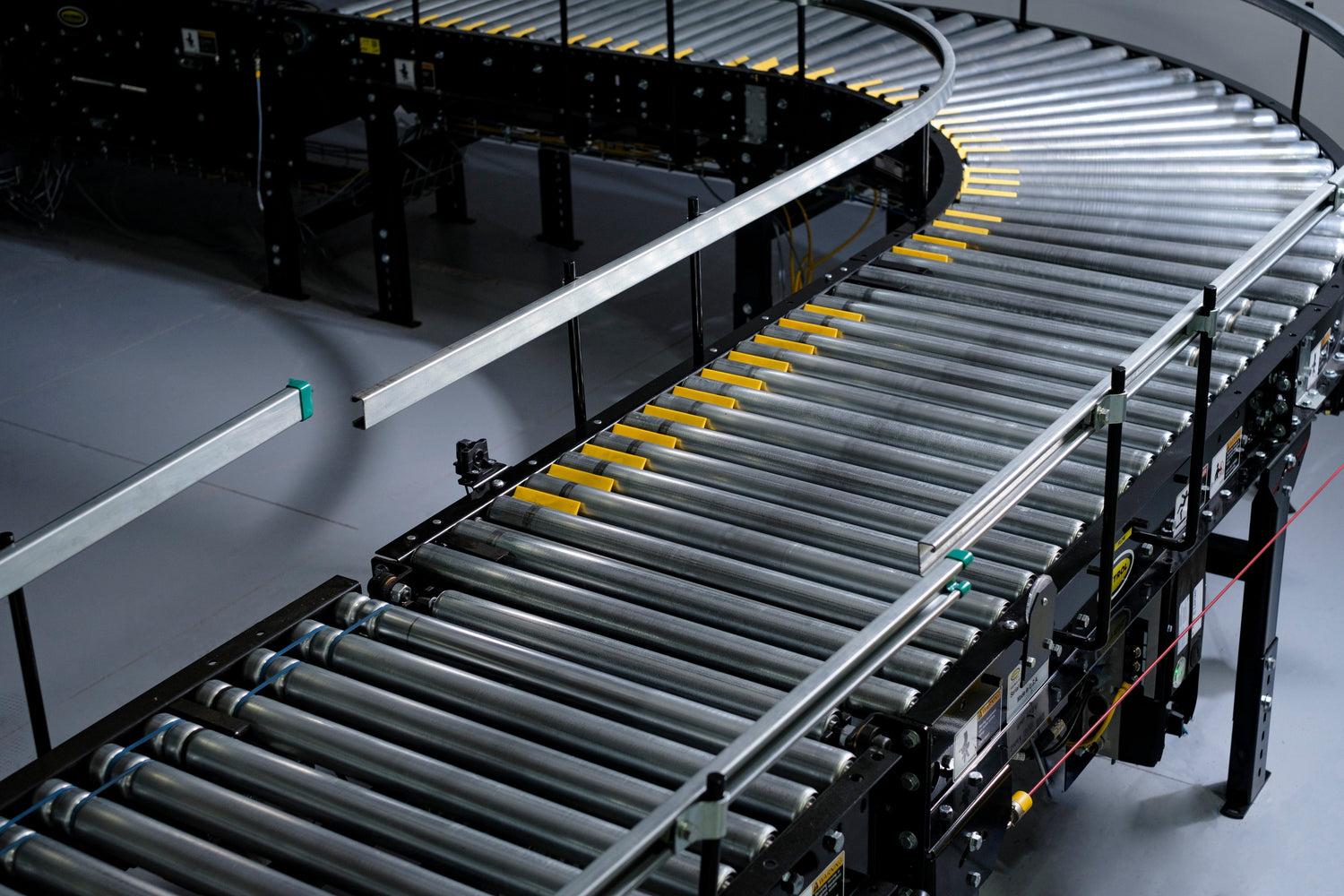 Why Use Accumulation Conveyors? – Conveyor Specialists